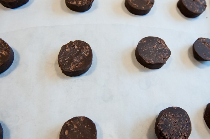 Delicious Word Peace Cookies Recipe | The Finer Cookie