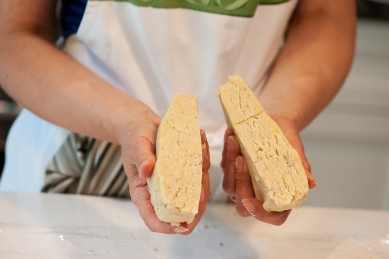 Hazelnut Fennel Butter Cookies Recipe - The Finer Cookie