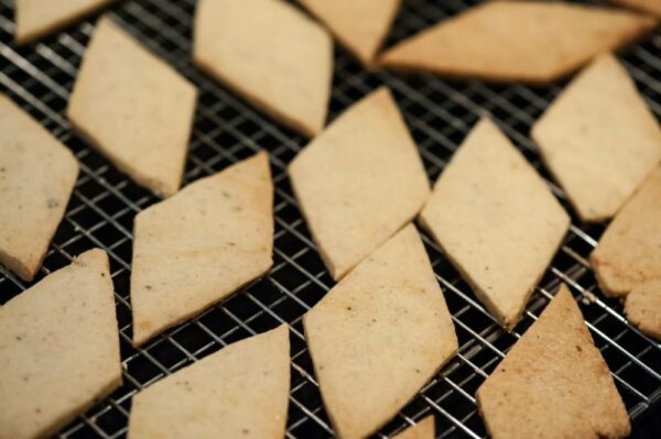Hazelnut Fennel Butter Cookies Recipe - The Finer Cookie
