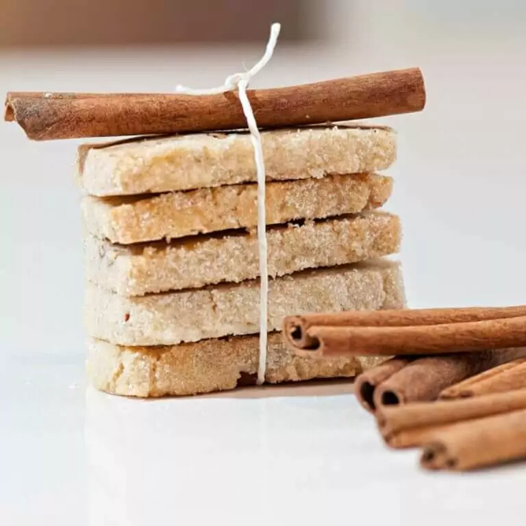 Cinnamon Slices Recipe - The Finer Cookie